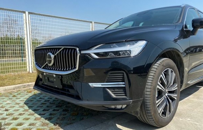 新款沃尔沃XC60实车曝光 外观内饰调整_汽车江湖